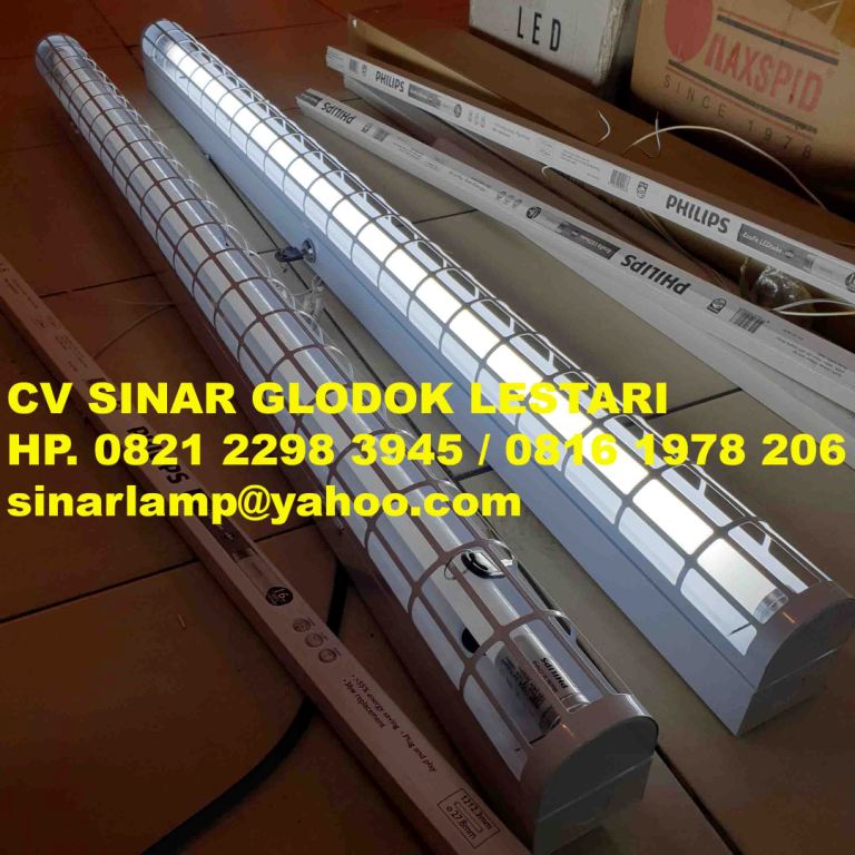 Kap Lampu TL LED Wire Guard Kerangka Pelindung Besi