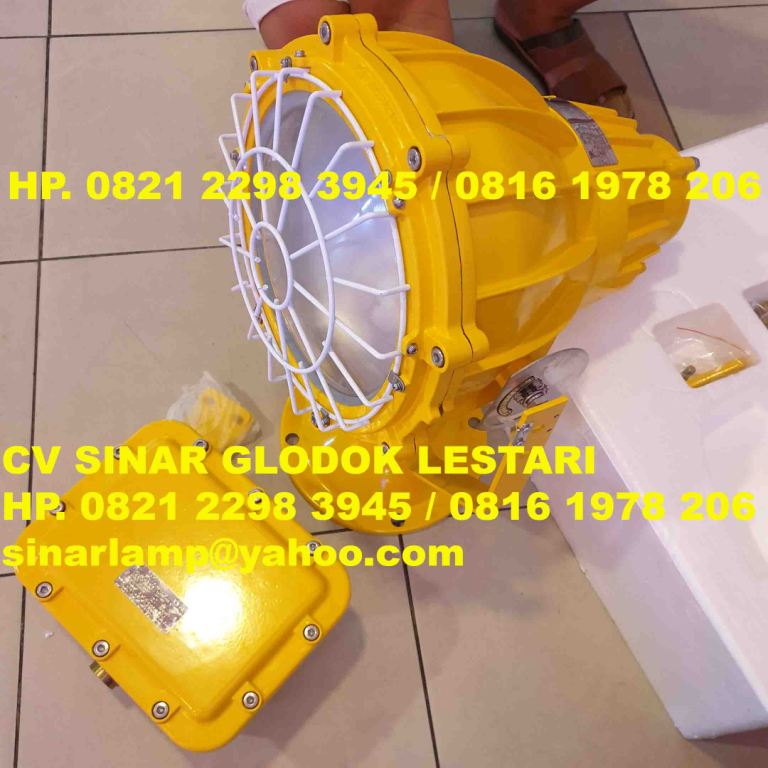 Lampu Sorot Explosion Proof Warom BAT51 400 HME400