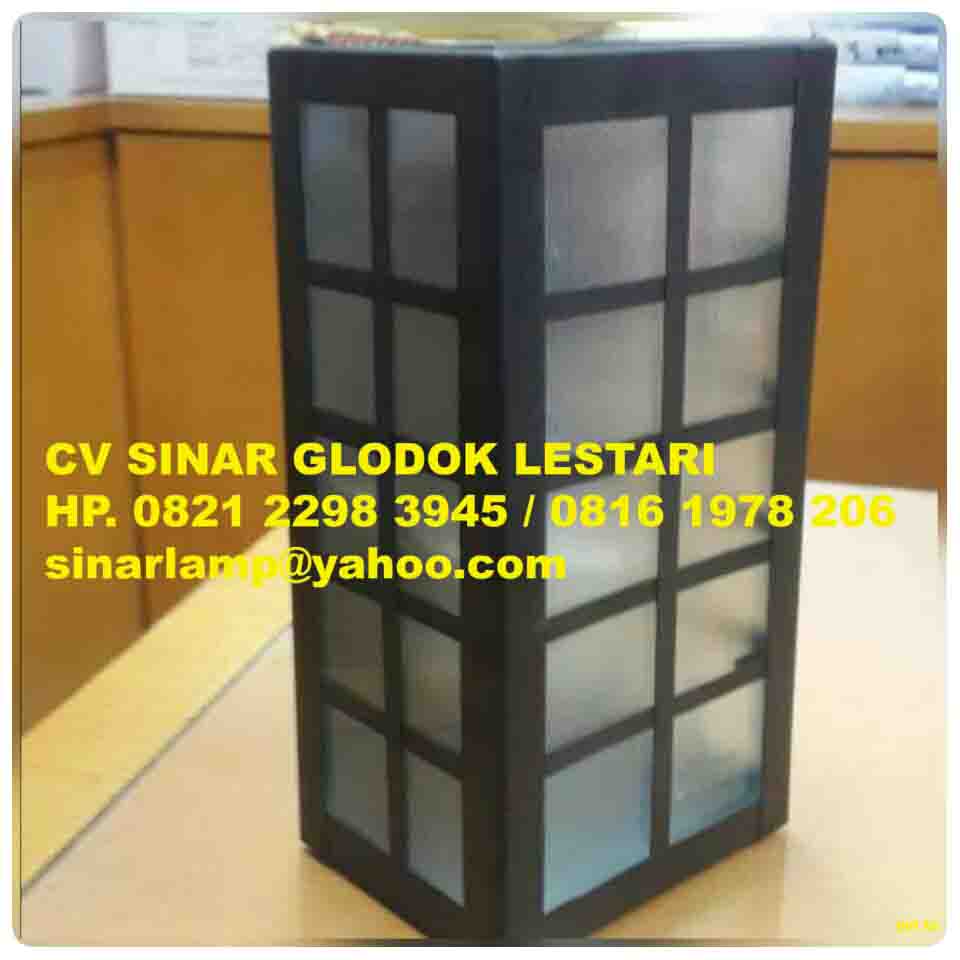 Lampu Pilar Minimalis